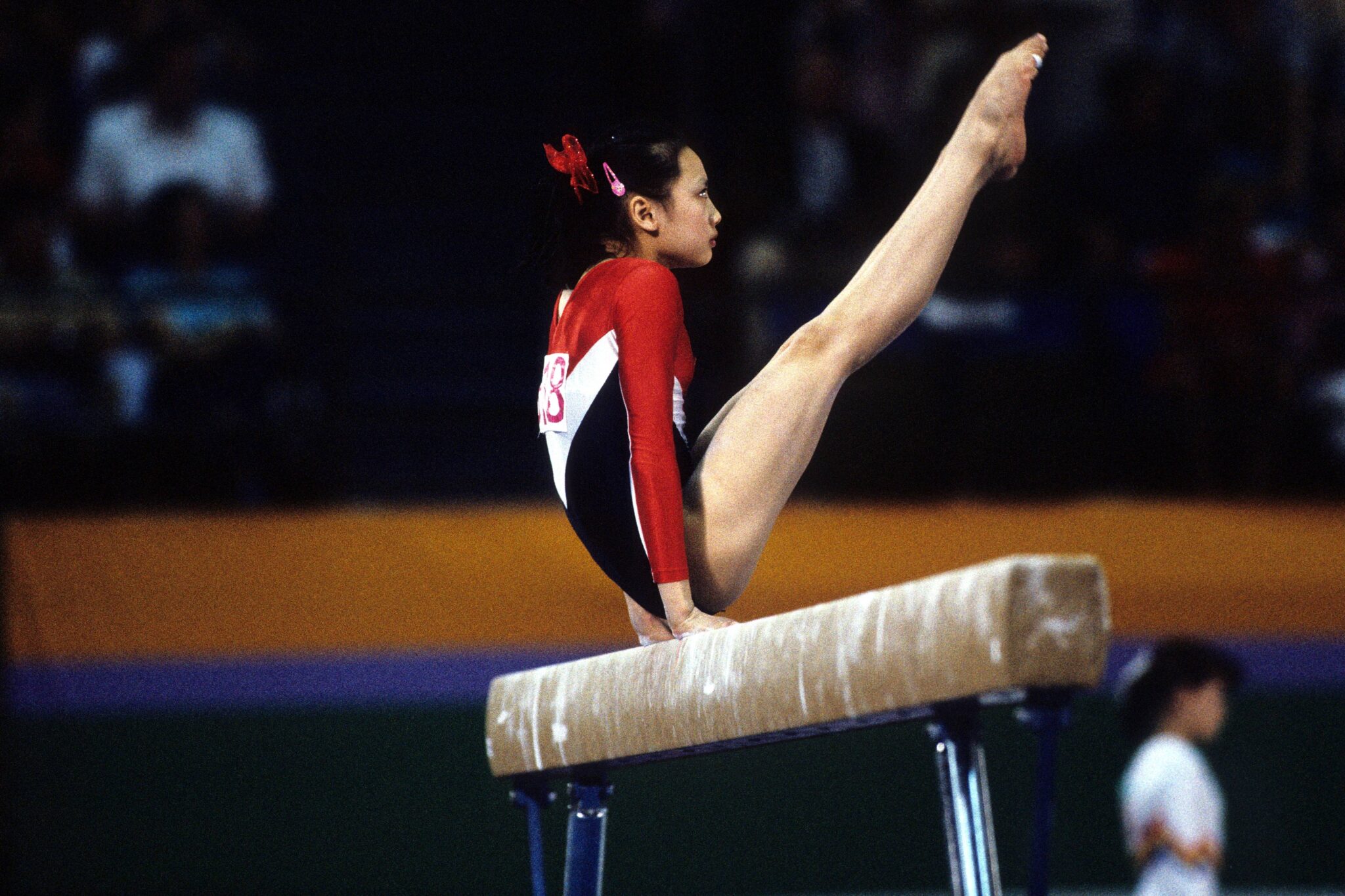 1981: A Profile of Huang Qun – “For the Raising of the Five-Star Red ...